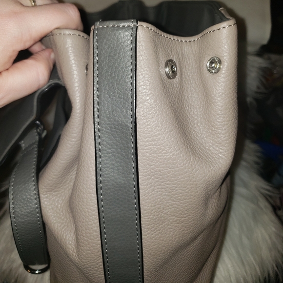 Ivanka Trump | Bags | Genuine Ivanka Trump Satchal Pursegenuine Leather ...